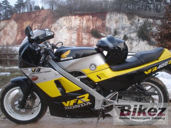 Honda VFR 400 NC24 gallery